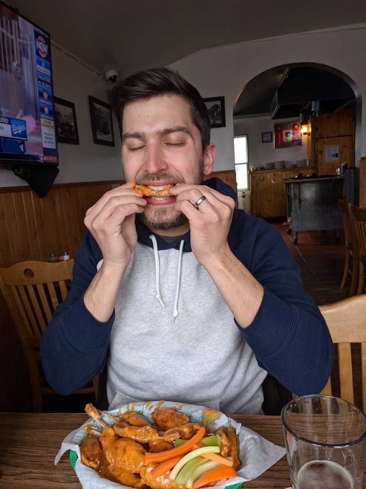 Best Wings in Colorado Springs - mattsayar.com